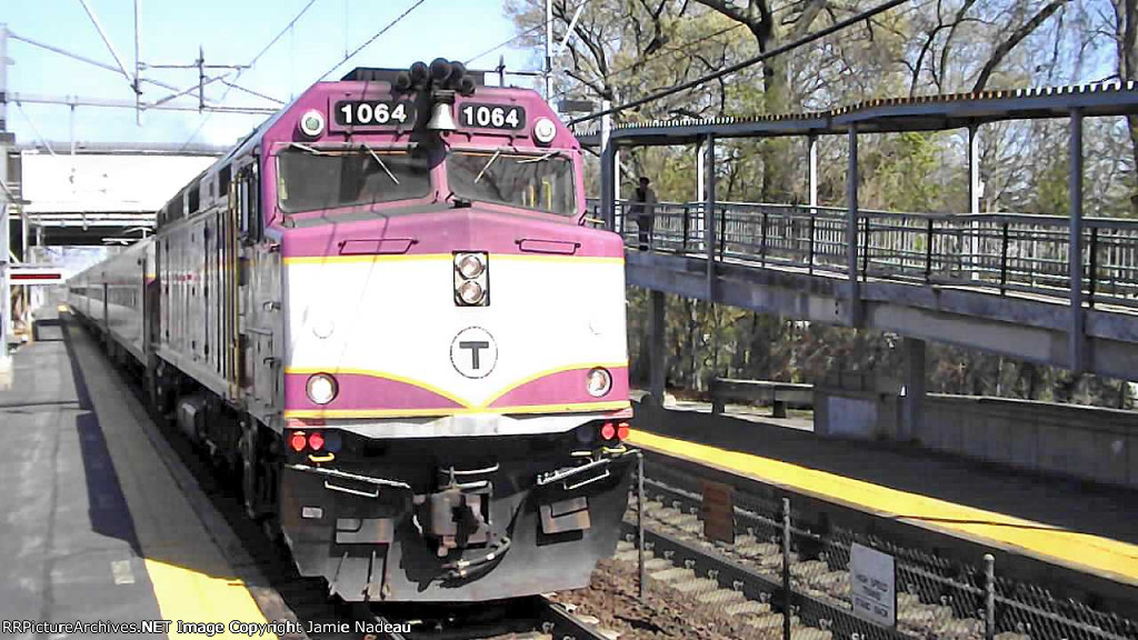 MBTA Engine 1064